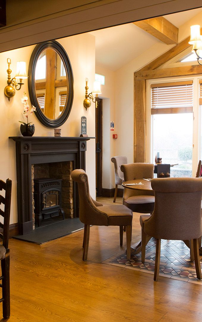 Family Pub and Restaurant – The Tatton Arms