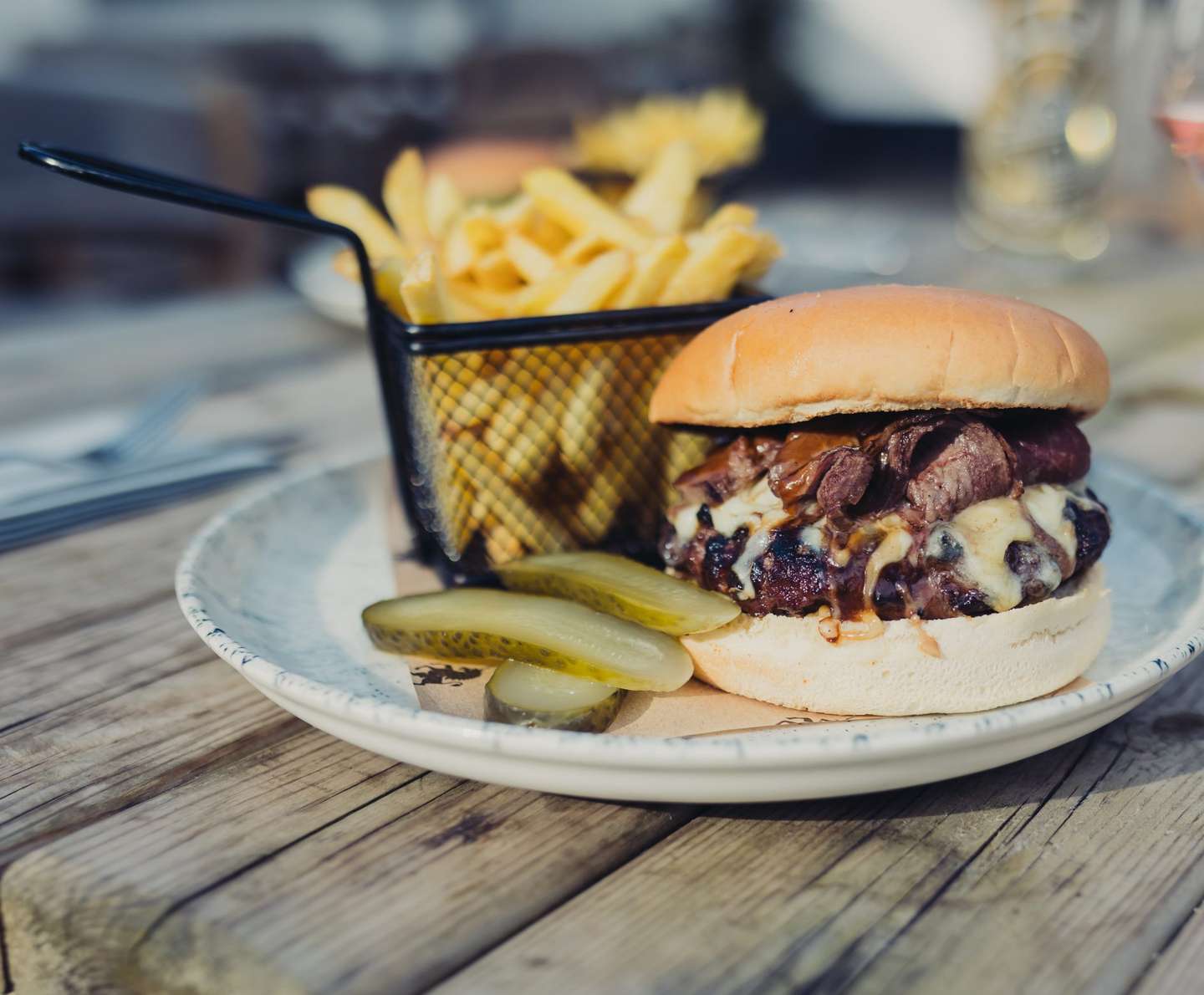 Pub and Restaurant near Manchester Airport – Tatton Arms
