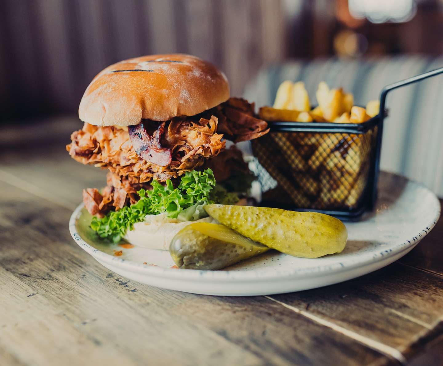 Pub and Restaurant near Manchester Airport – Tatton Arms