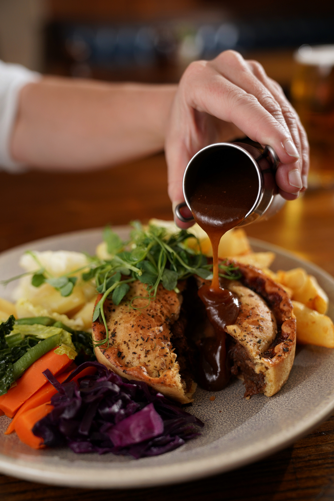 Family Pub and Restaurant – The Tatton Arms