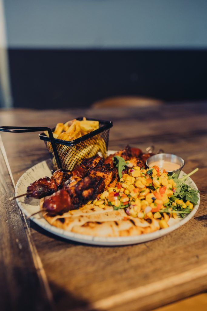 Pub and Restaurant near Manchester Airport – Tatton Arms